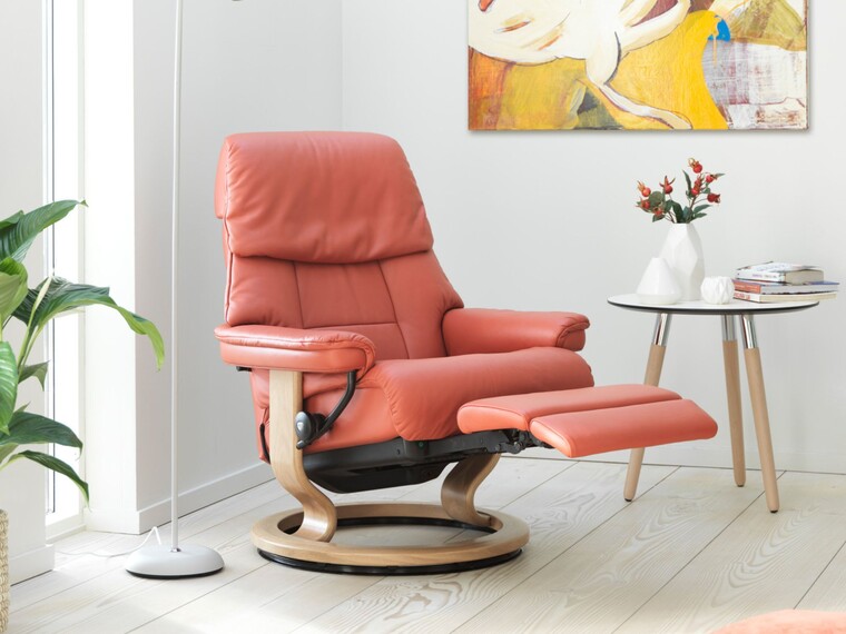 Nu på TILBUD - Stressless® Ruby lænestol + skammel - bolighuset.dk