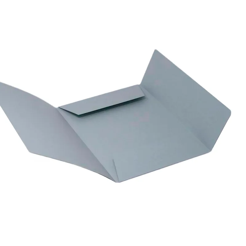 Effektiv og stilfuld A4-kartonmappe med 3 klapper. Køb nu!