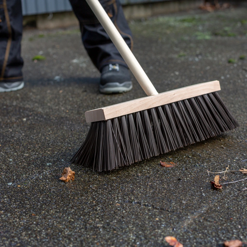 Gadekost brun 40 cm 17 rk, nr 2717 | Gadekost i træ