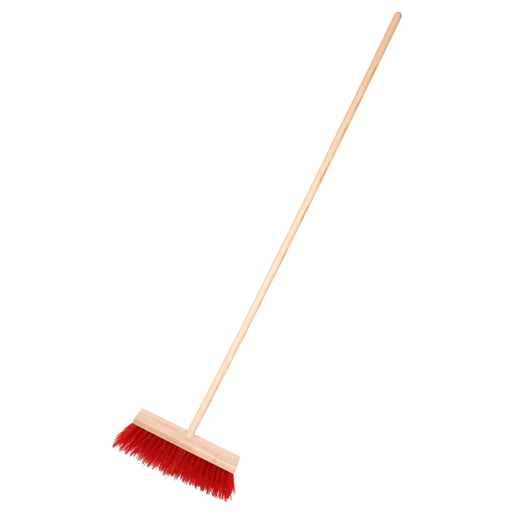 Gadekost rød med skaft 35 cm og 17 rækker | Fejekost til alle opgaver