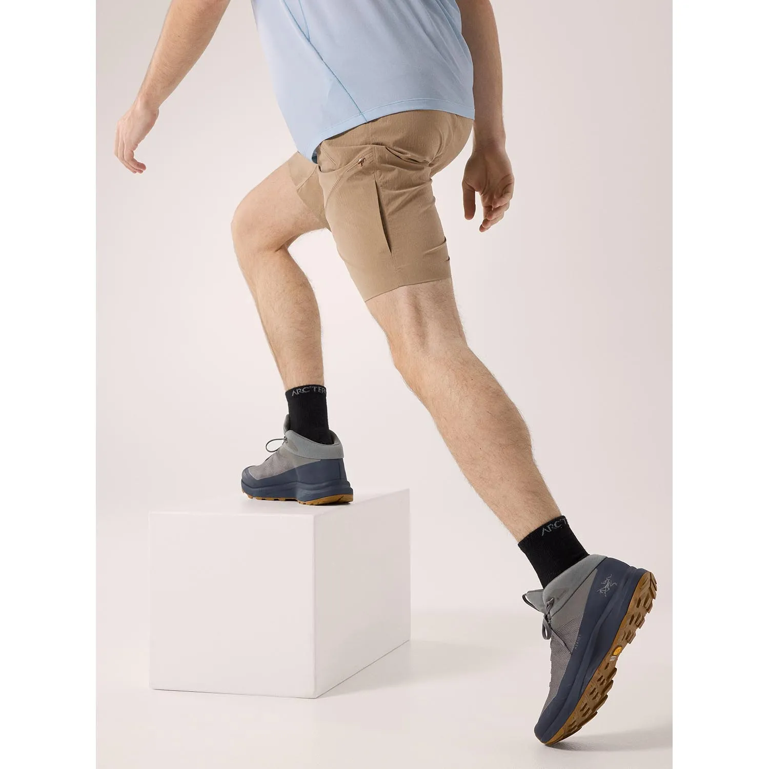 Arcteryx Mens Gamma Quick Dry Short 9"