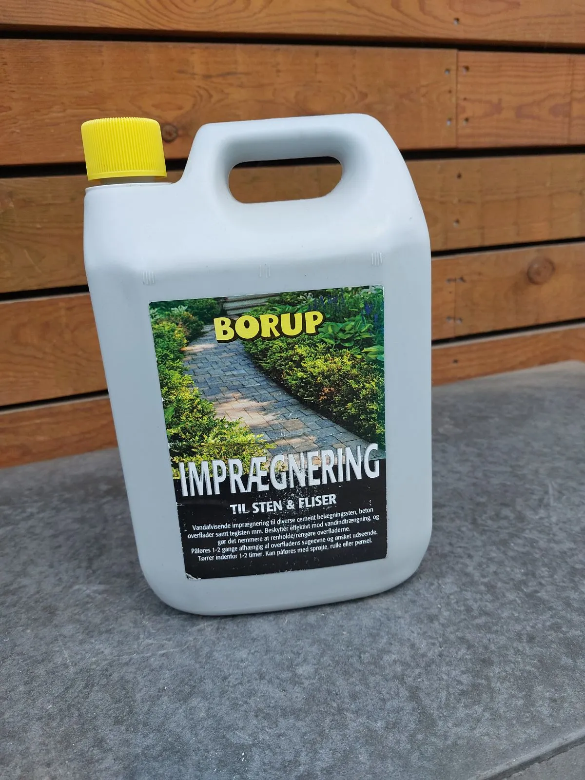 Køb Borup Imprægnering til Sten & Fliser her! | Hurtig fragt og ...
