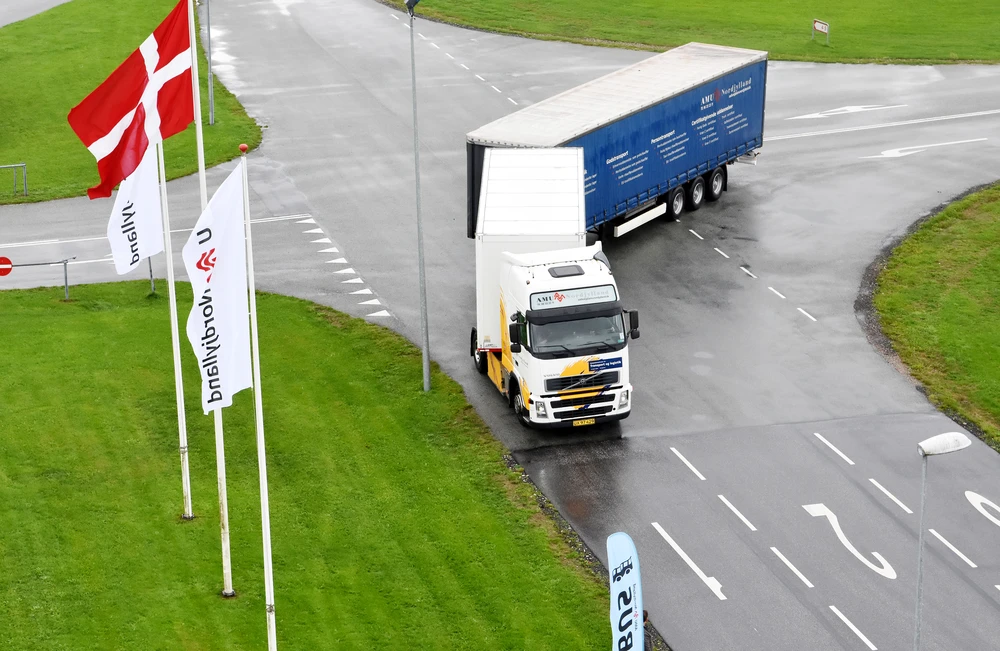 Kørsel med vogntog, kategori C/E