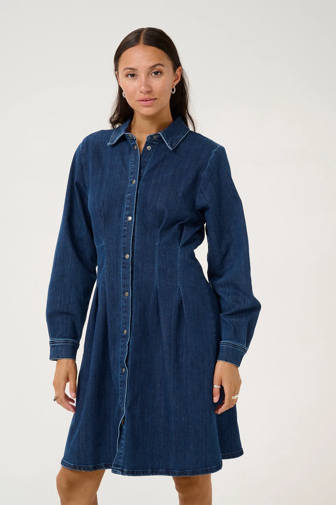 10509823 KJOLER Dark Blue Denim fra Kaffe.