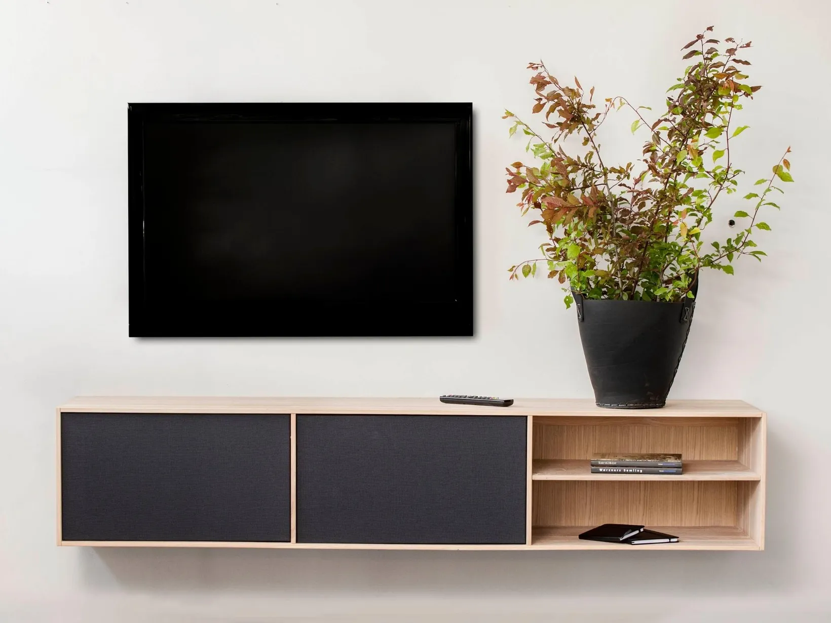 Nu på TILBUD - Square Classic TV-bord - opstilling 53 - bolighuset.dk