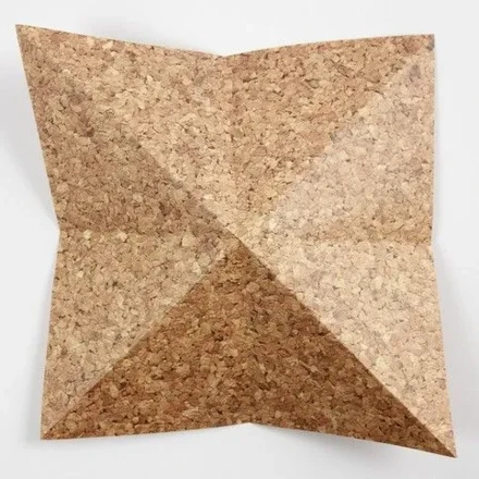 Origami fugl ophængt med perler