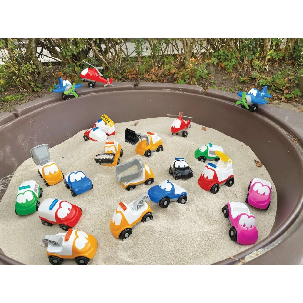 Funcars, Garage med 39 biler