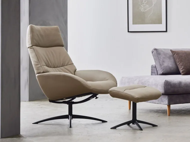 Nu på TILBUD - Kebe Lotus Plus lænestol - bolighuset.dk