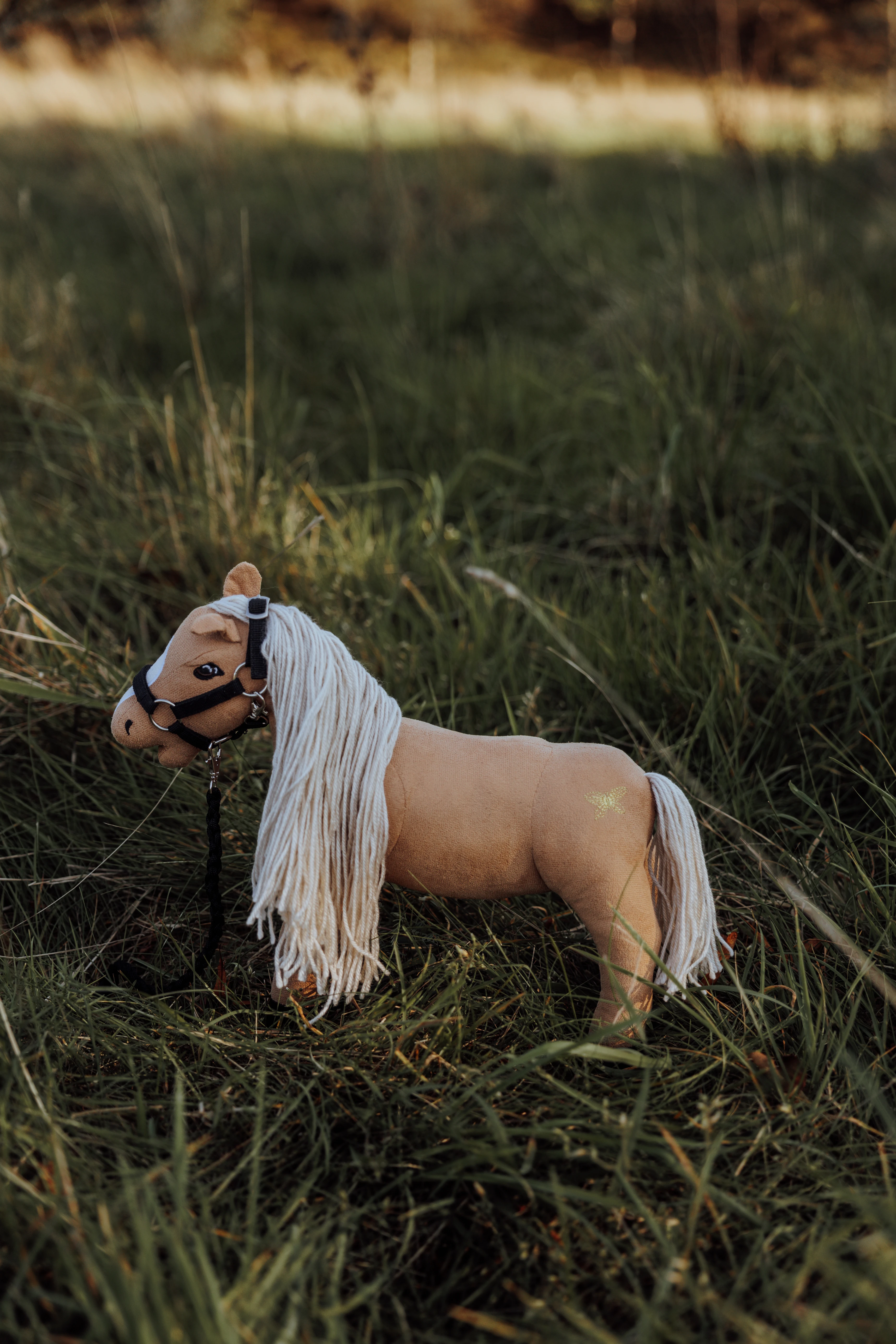 Daisy Beige Cuddle Pony 30cm - Perfect Gift for Kids
