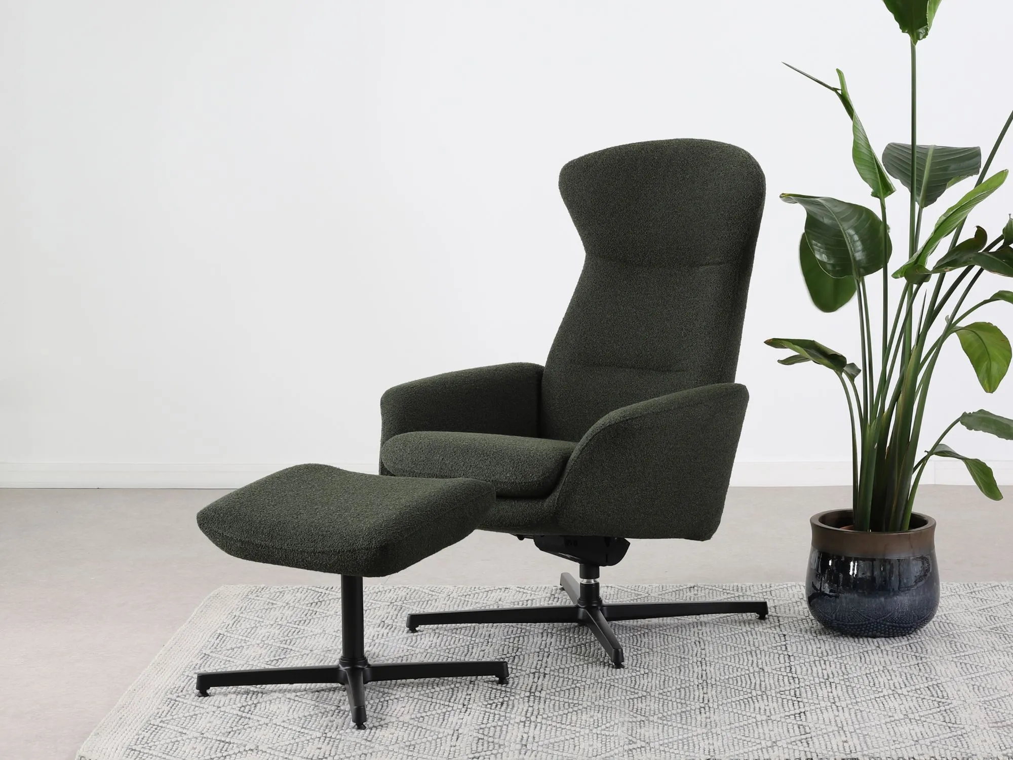 Nu på TILBUD - Kebe Aerofoil lænestol - bolighuset.dk