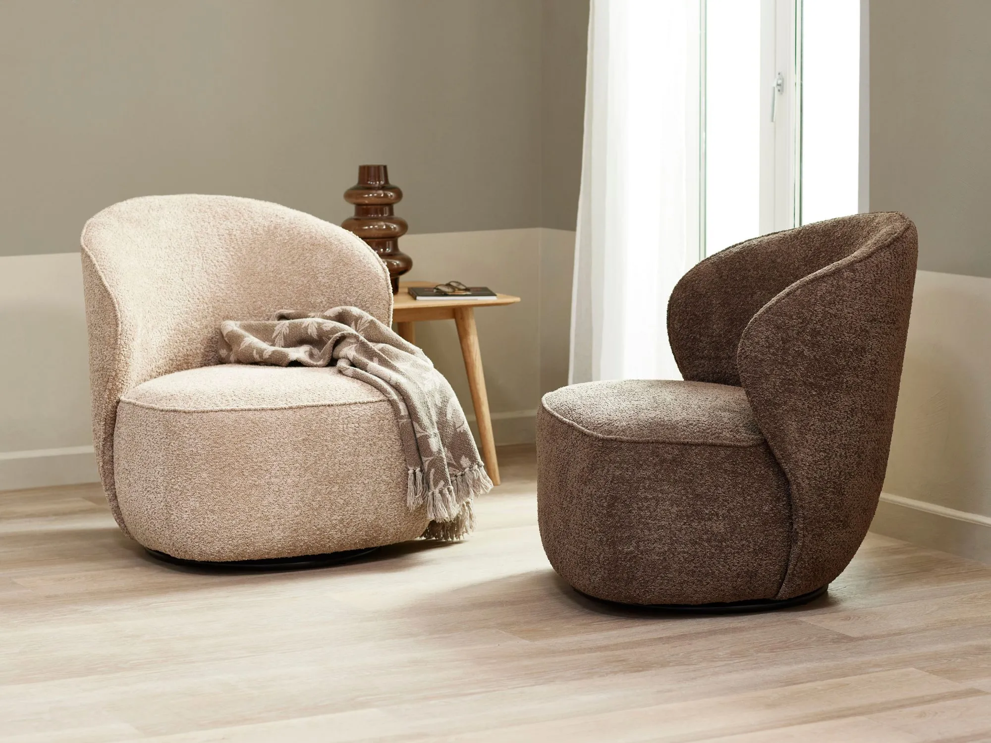 Nu på TILBUD - Rowico Duncan loungestol - bolighuset.dk