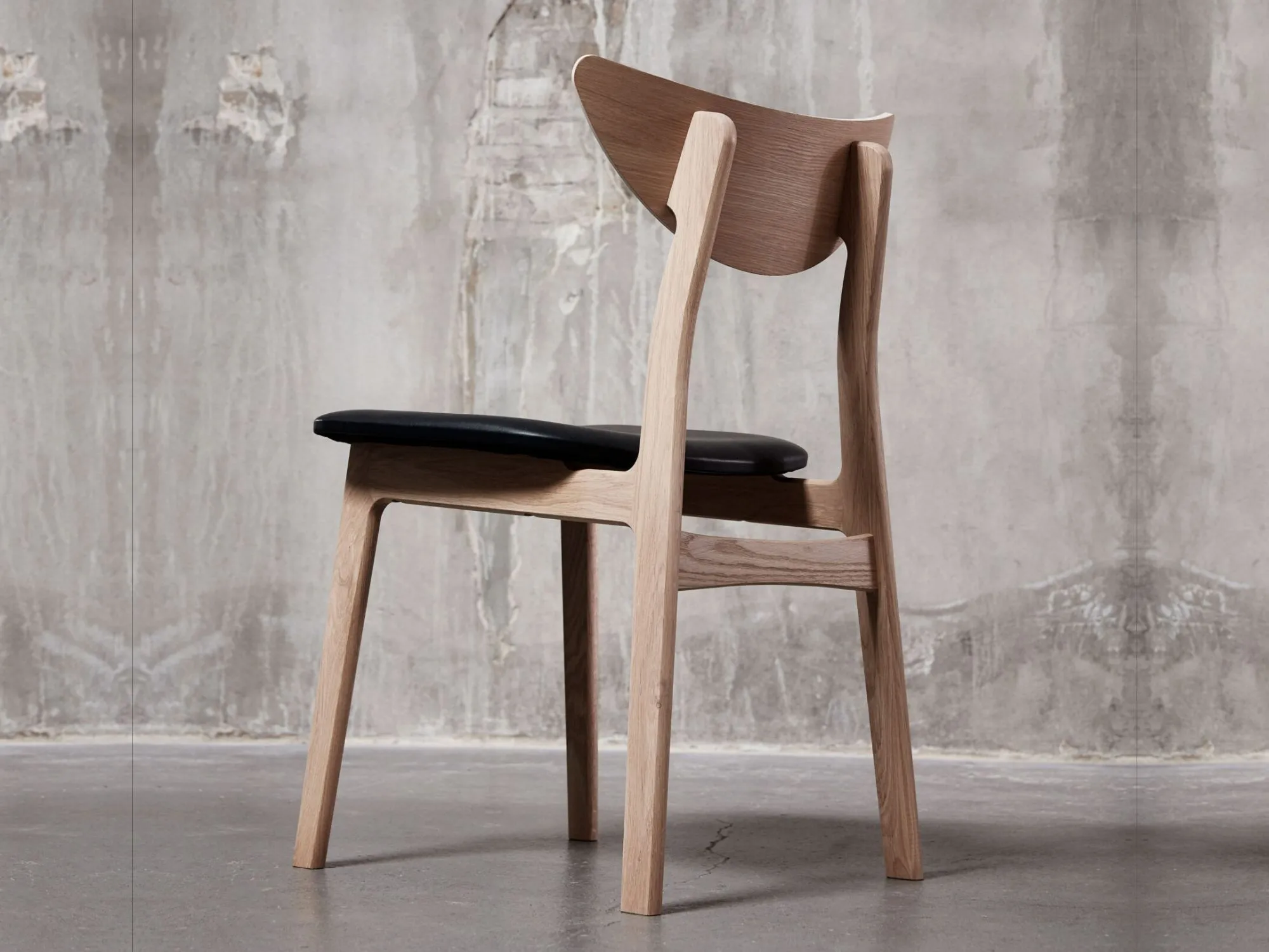 Spisebordsstole til stuen I Se vores spisebordsstole her