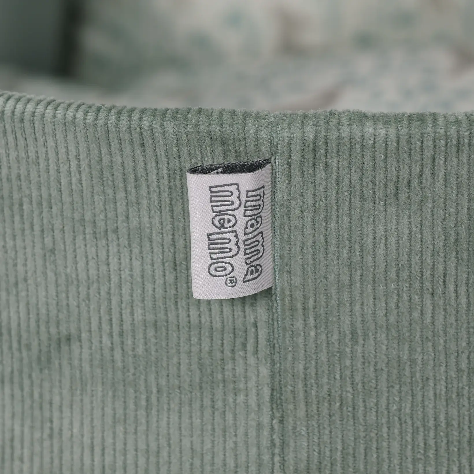 35 cm Mint Carrycot for Dolls – Soft Corduroy Travel Bed with Handles ...
