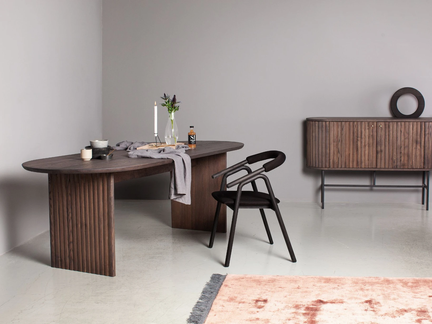 Nu på TILBUD - Kristensen Velvet spisebord - Fri fragt - bolighuset.dk