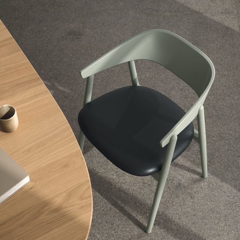 Køb designer stole online » Se hele udvalget online » Livingshop.dk