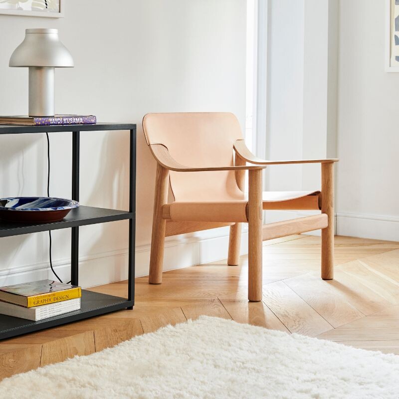 Hay Bernard Loungestol Lakeret Eg & Naturlæder - Livingshop.dk