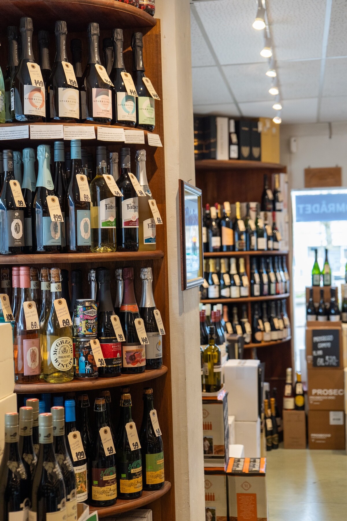 Holte Vinlager Virum | Gratis levering i lokalområdet