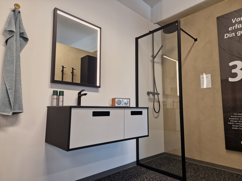 Køb udstillingsmodeller | Dit demo-køkken fra Nettoline