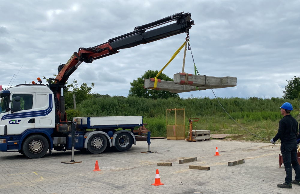 Mobile kraner >30 tonsmeter